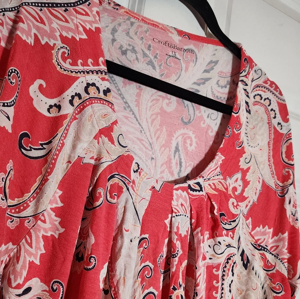 croft & barrow | Tops | Croft Barrow Colorful Paisley Print Short ...